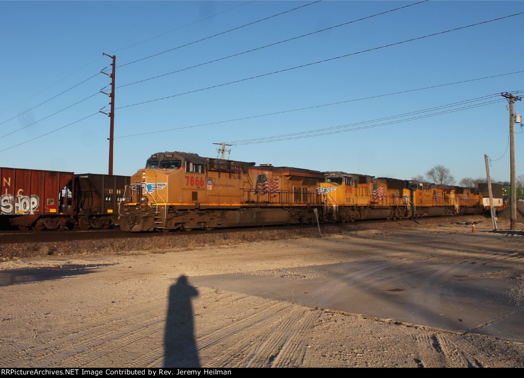 UP 7866 & others (1)